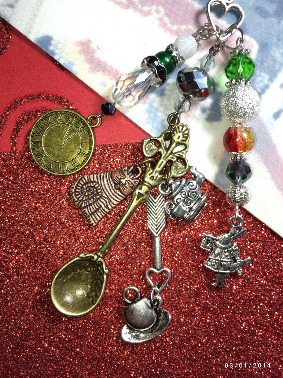 Alice In Wonderland Purse Jewelry by 4EverMickeys Market
