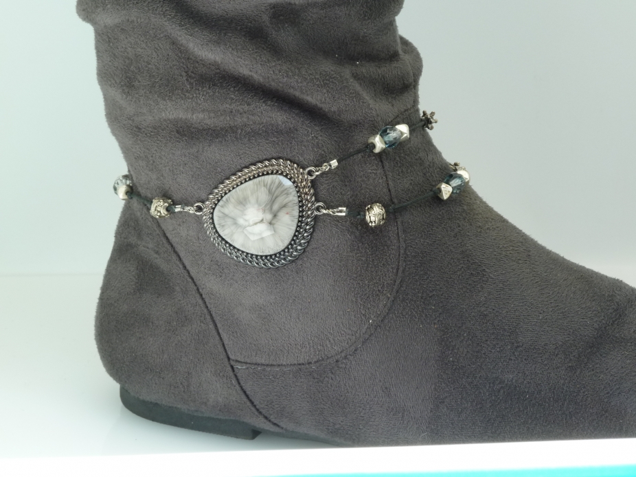 DC136 Gray and Black Marble Boot Chain by dCent Creations, Chains