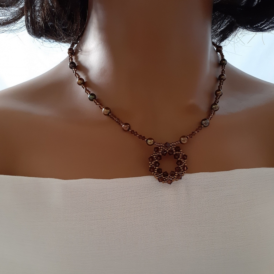 Freshwater Pearl Crystal Beadwork Choker Pendant Necklace